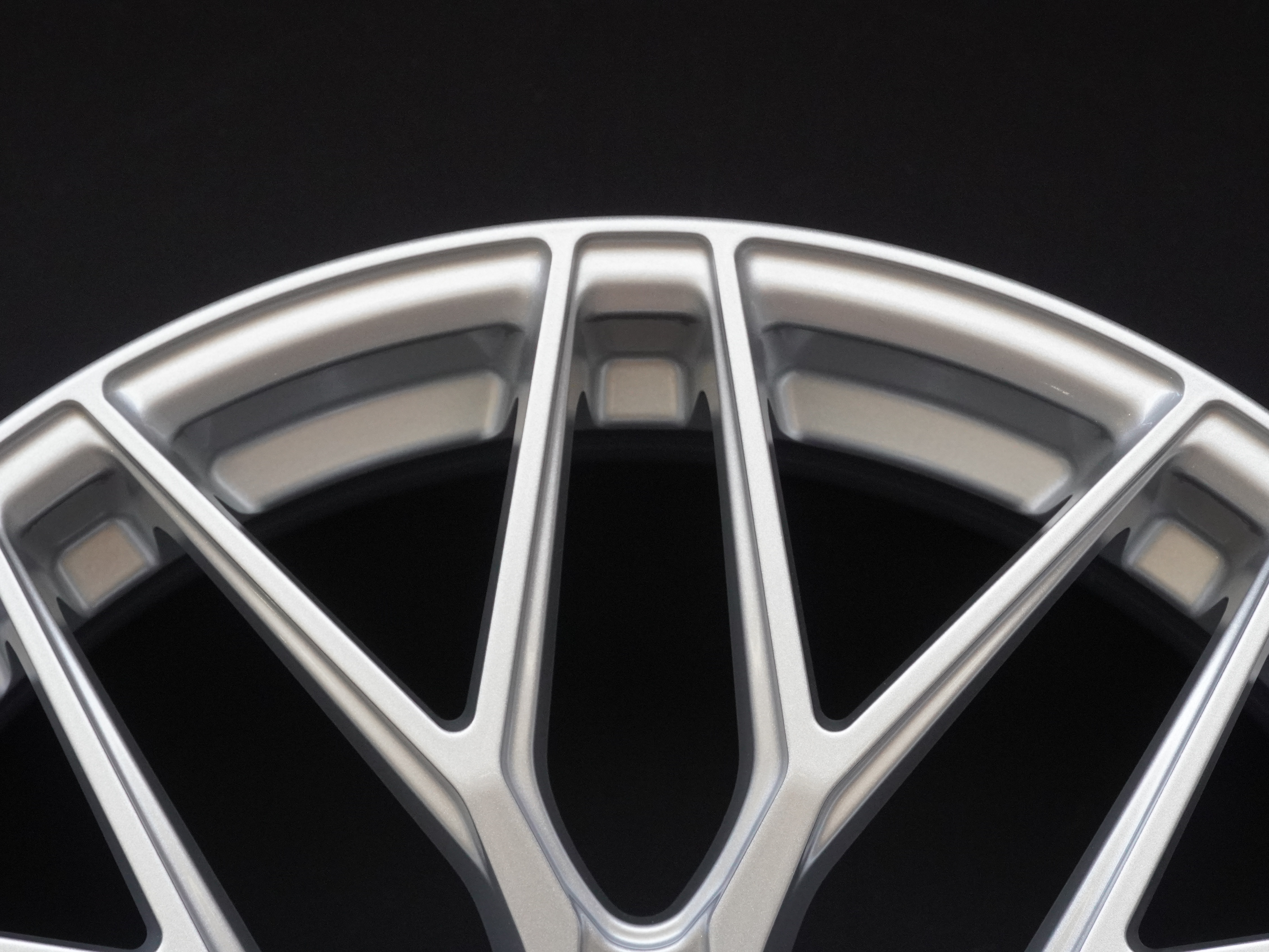 Alfa Romeo Giulia Custom Wheels (1) - KuhlFX - SFF - Gloss Silver ...