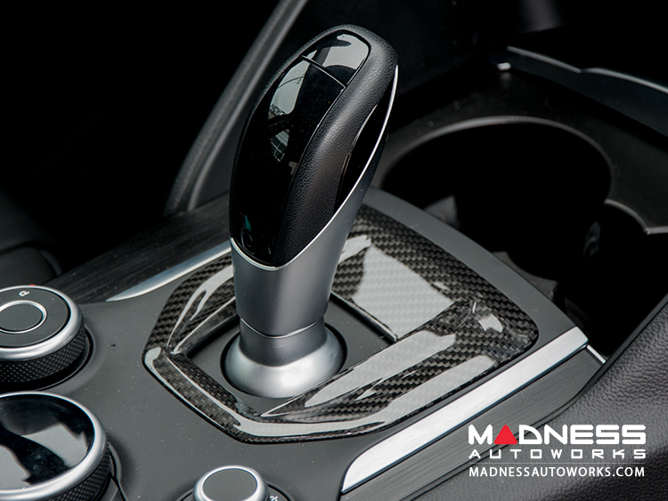 Alfa Romeo Giulia Shift Gate Panel - Automatic - Carbon Fiber ...